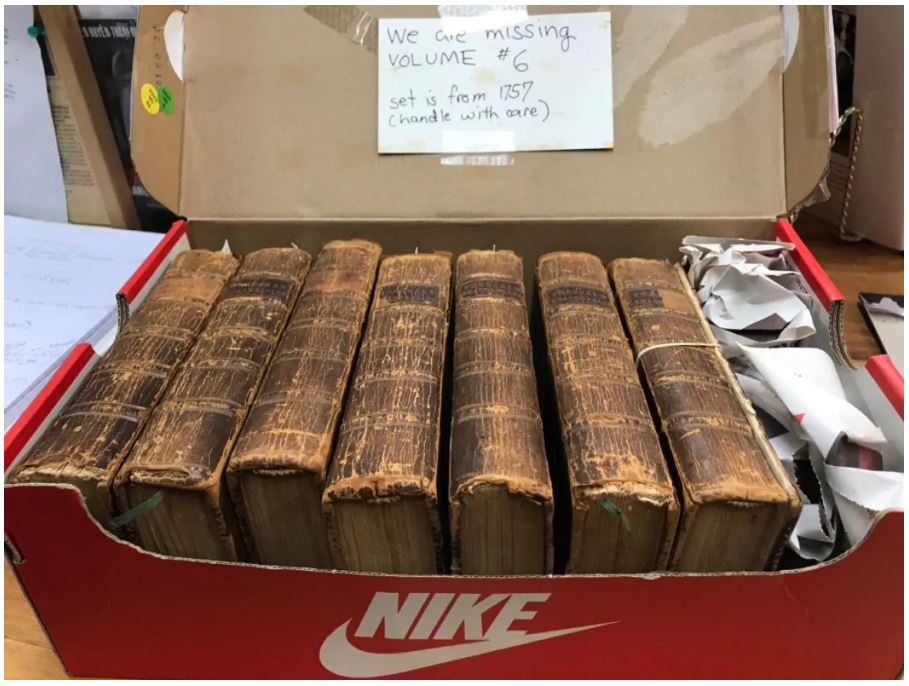 How much book-purging is too much book-purging? – Bookninja